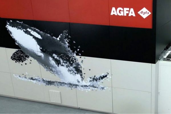 Agfa's first SpeedSet Orca press installed in the UK