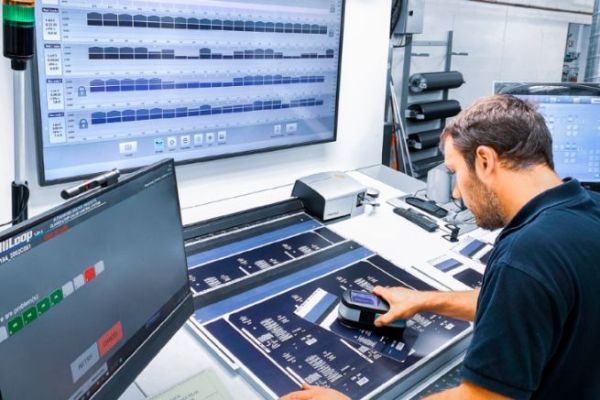 X-Rite Pantone launches a solution to optimize offset printing operations