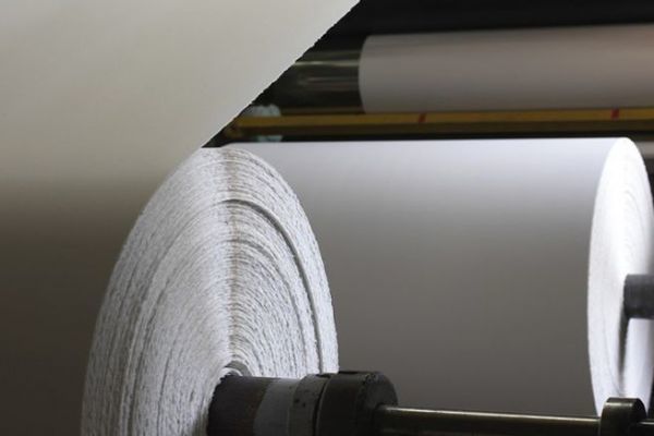 Antalis unveils its new Conqueror paper range